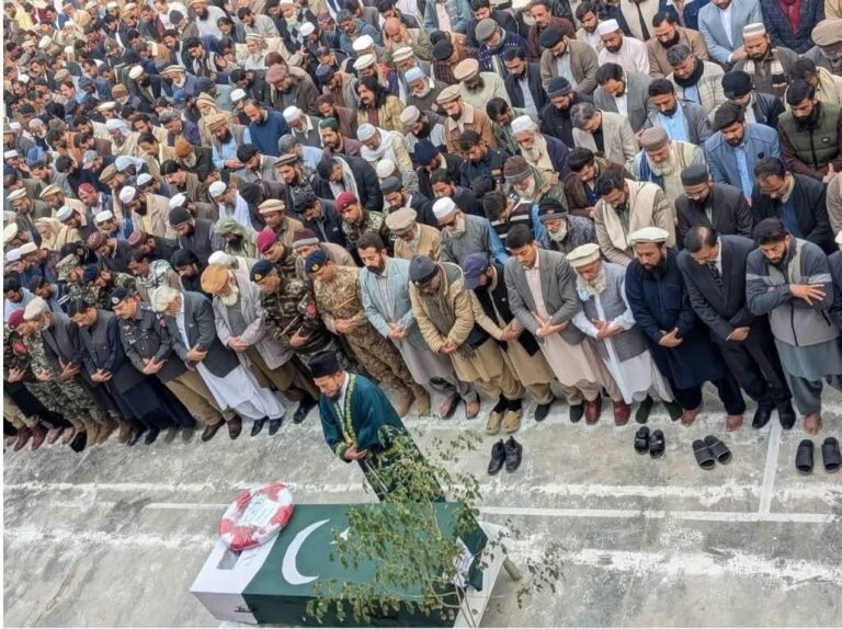 Funeral of martyred Major Adil Zaman Sadozai held with full honours in ...