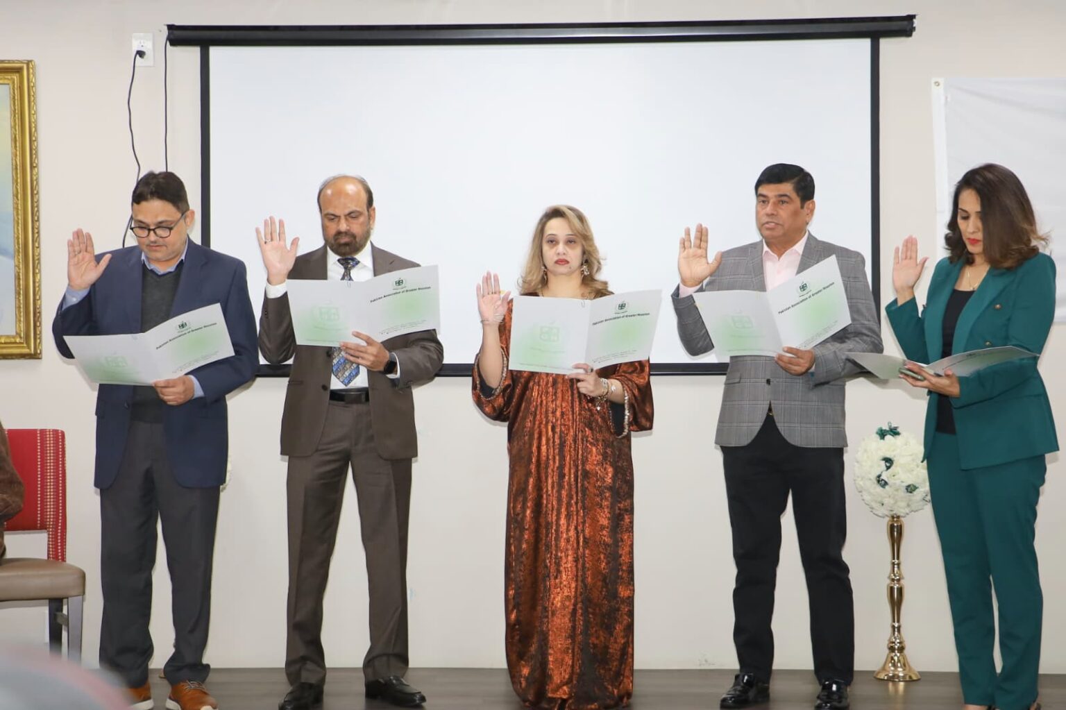 Pakistani diaspora leaders assume office in Houston - Metro Morning