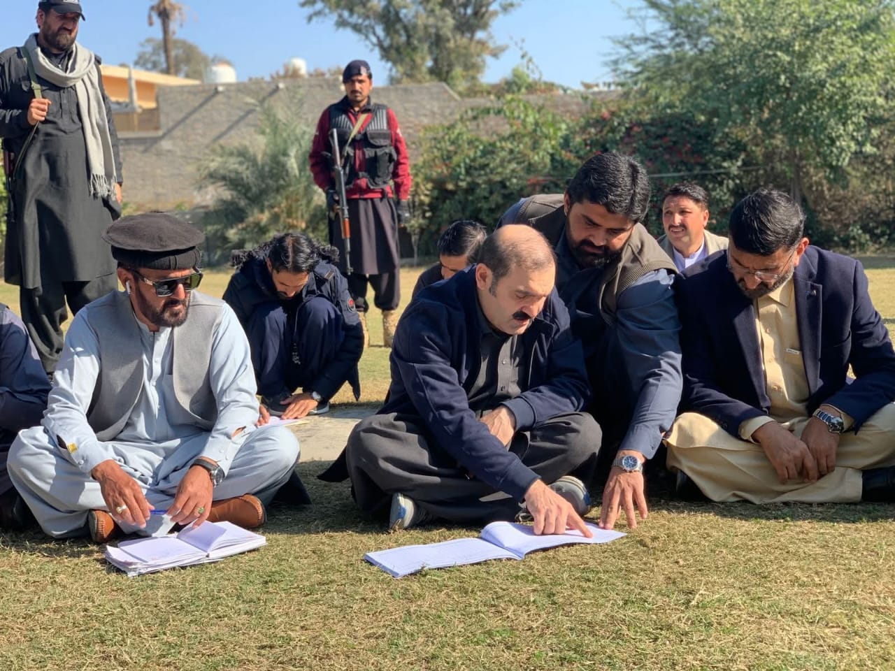 SW DC holds “Khuli Kachehri” to address residents’ grievances - Metro ...