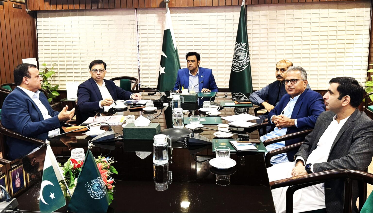 Sindh board approves promotions for 270 govt officers - Metro Morning
